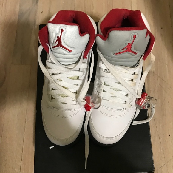 Jordan | Shoes | Jordan Fire Red 5s | Poshmark
